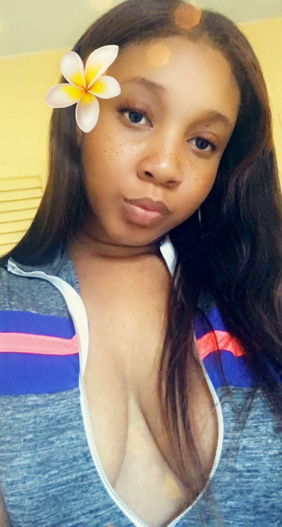 Hey 😘 | Scrolller