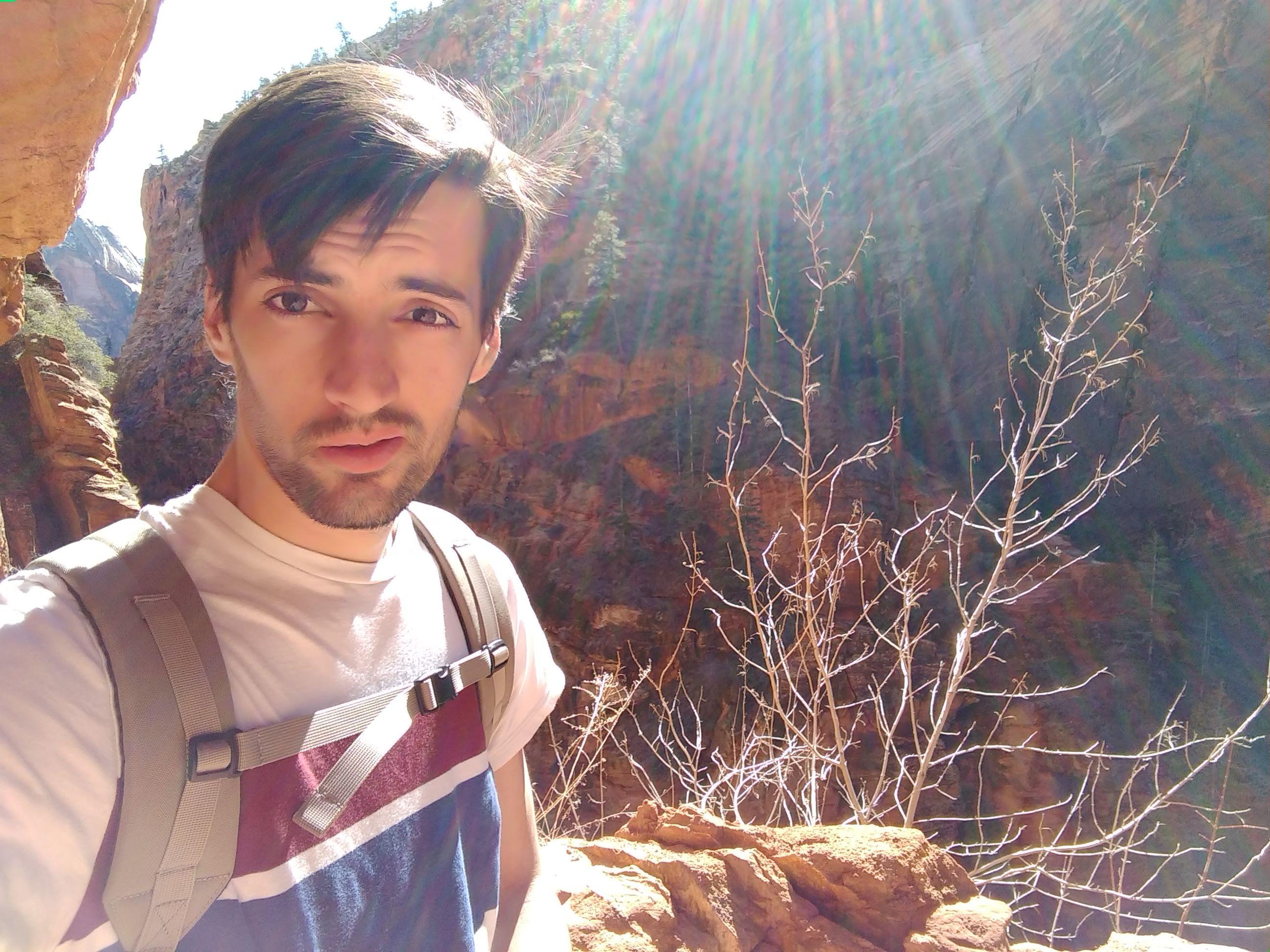 Hey 👋 new here. Enjoy your weekend! | Scrolller