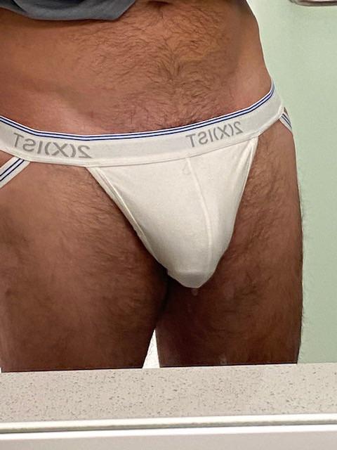 Hi boys (54 Dad) | Scrolller