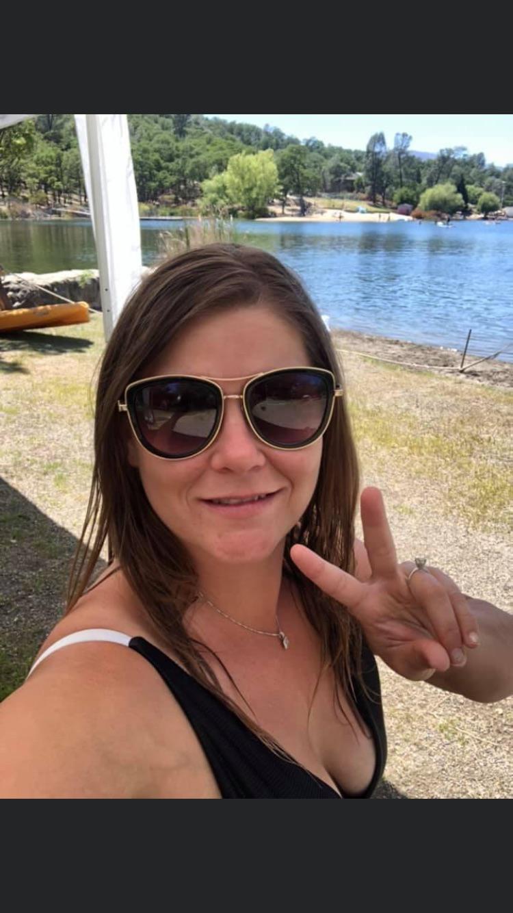 Hi boys like my cleavage | Scrolller