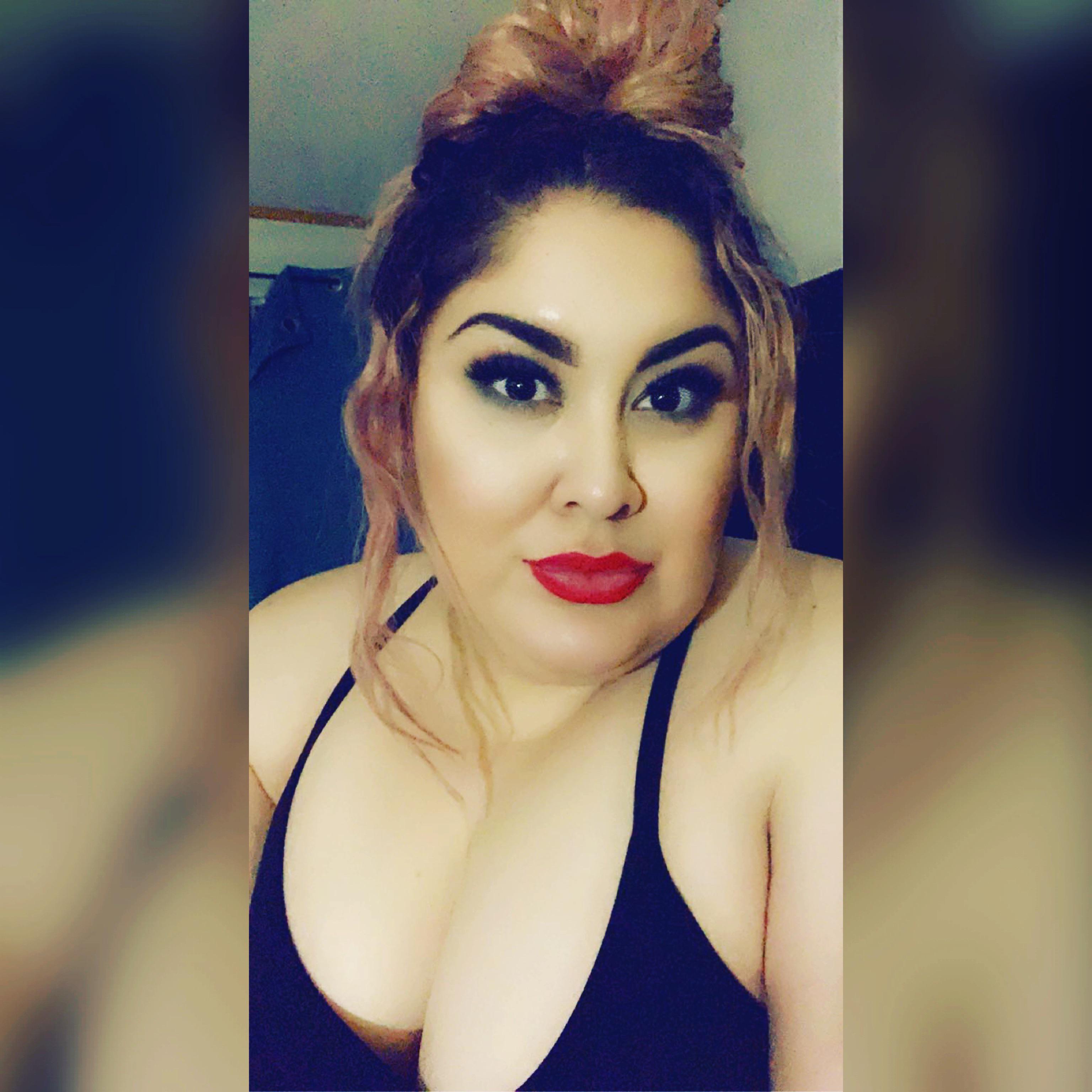 Hi daddy .. ! (Yes I have daddy issues) 😜😜😁😁 | Scrolller