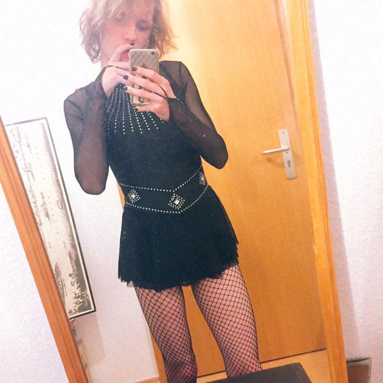 hi, i'm bored | Scrolller