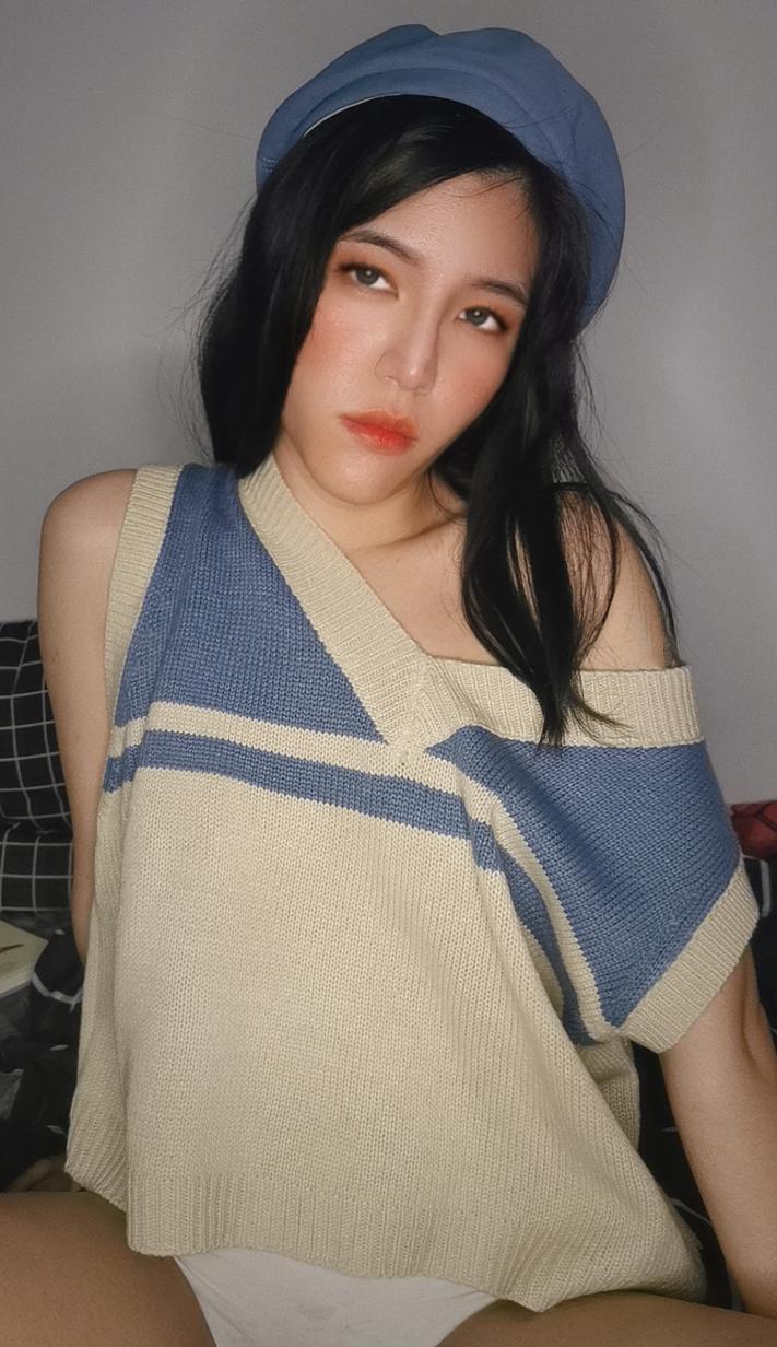 Hi there | Scrolller