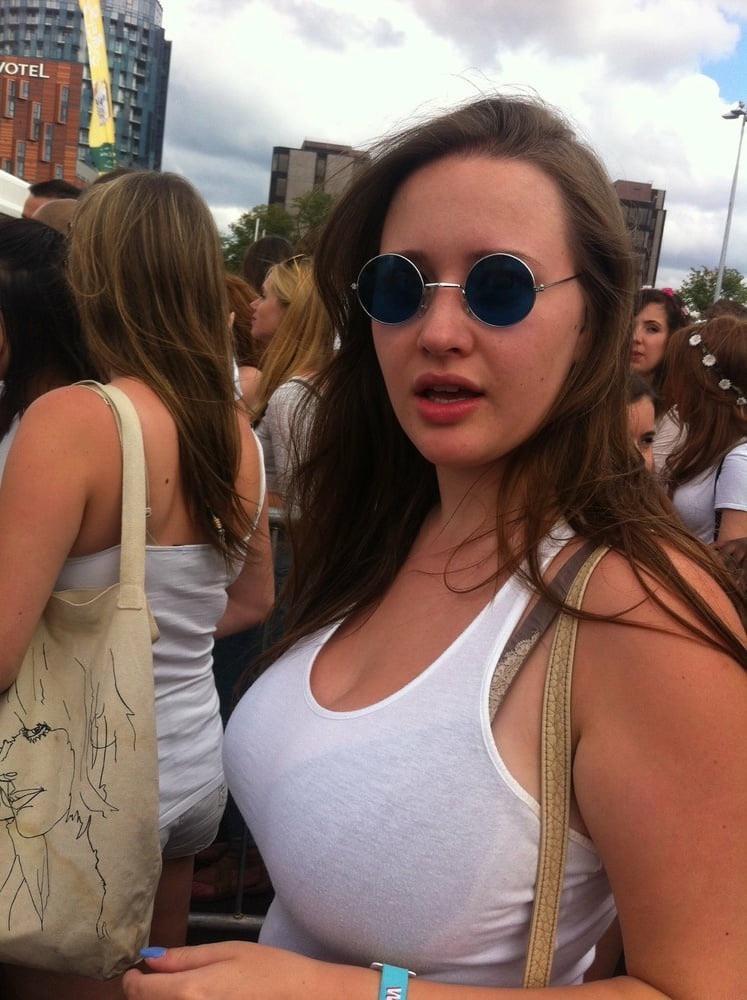 Hide and seek | Scrolller