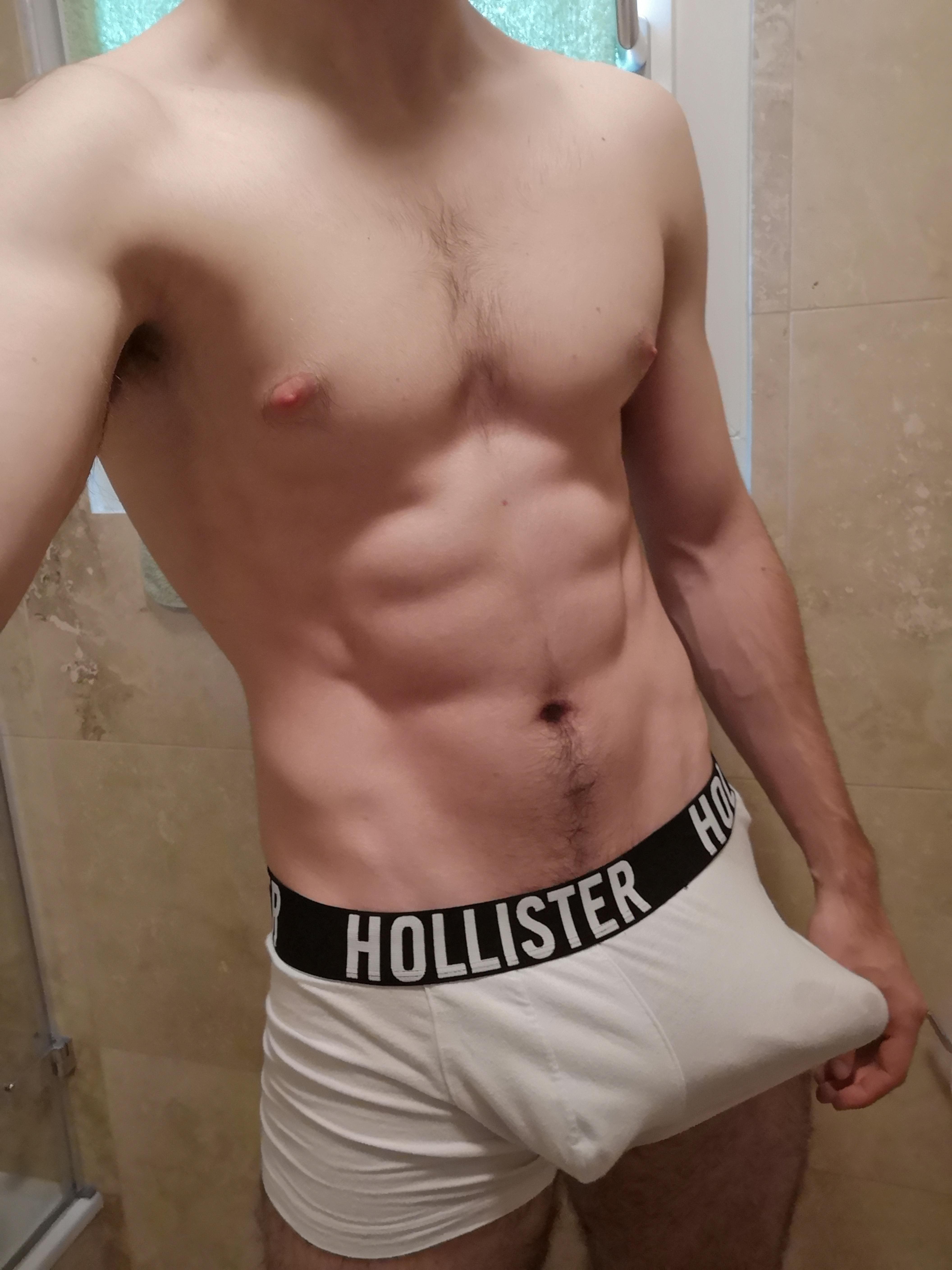 Hiding a boner is hard sometimes | Scrolller