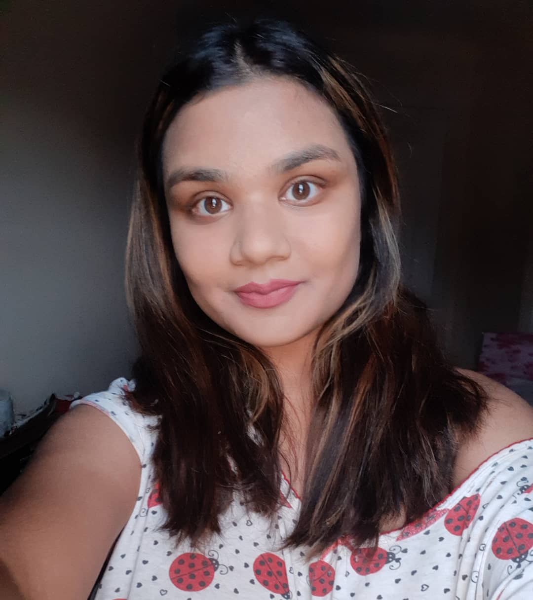 Hiii (23) | Scrolller