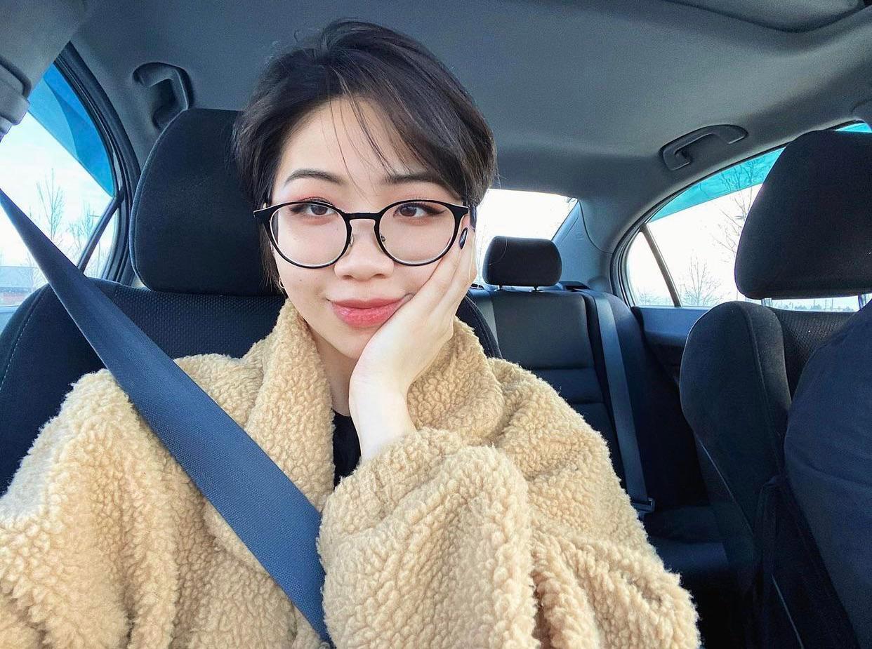 Hiiiii how’s everyone today | Scrolller