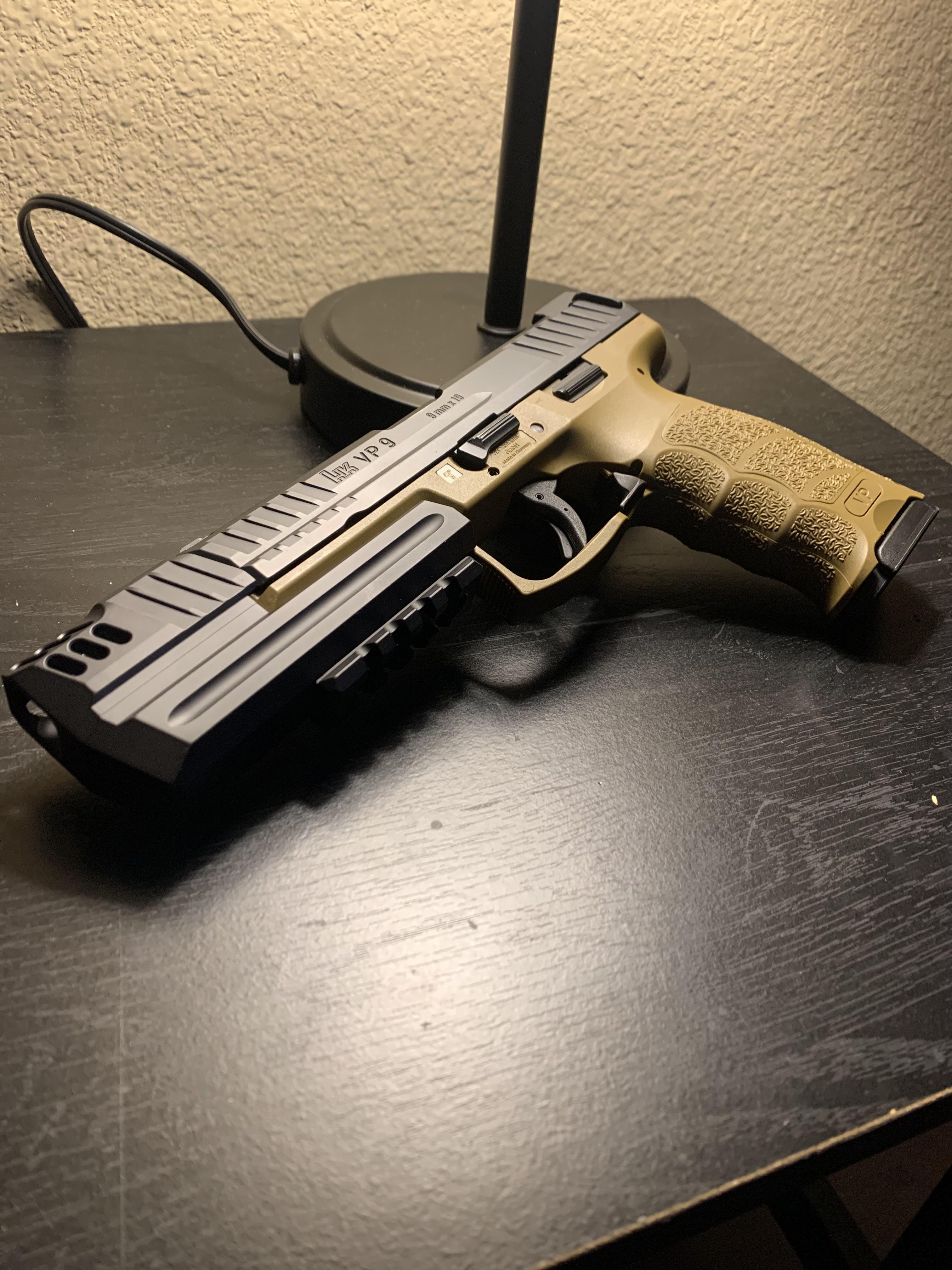 HK VP9 | Scrolller