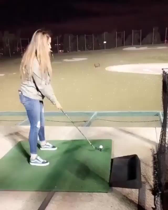 HMC while I swing this golf ball | Scrolller