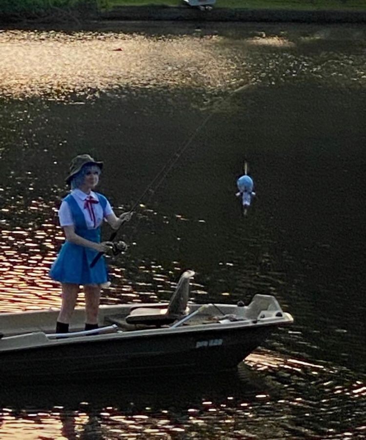 fishin' rei | Scrolller