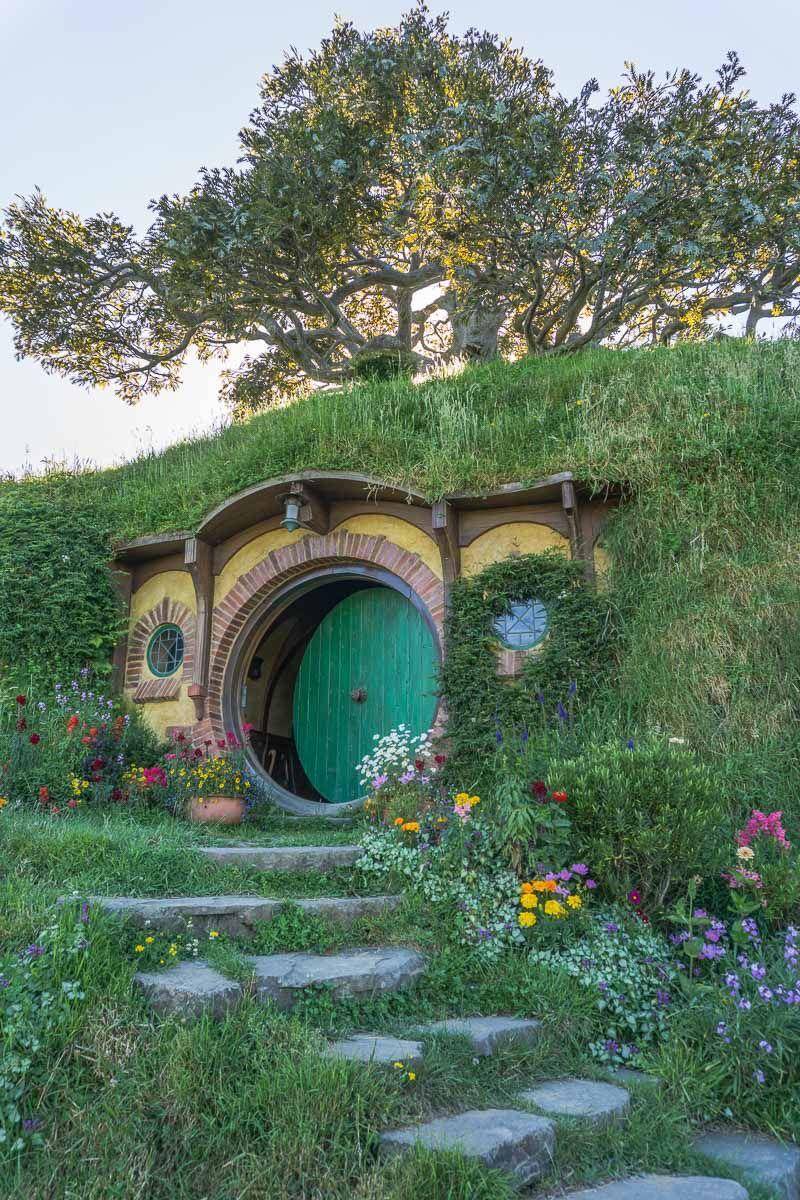 Hobbit House | Scrolller