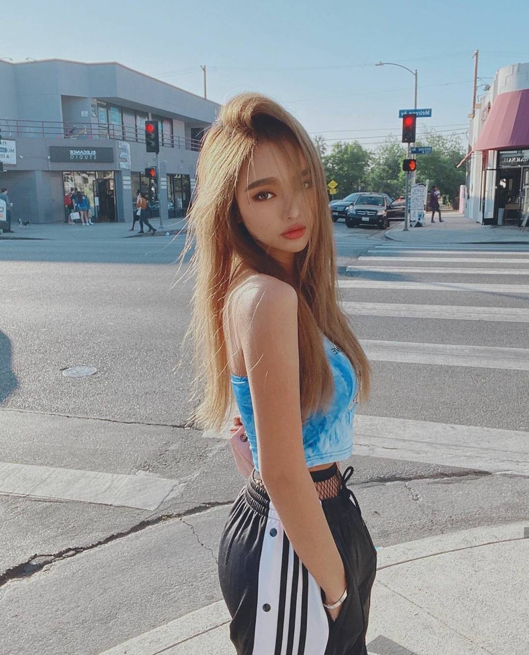 Hollywood | Scrolller