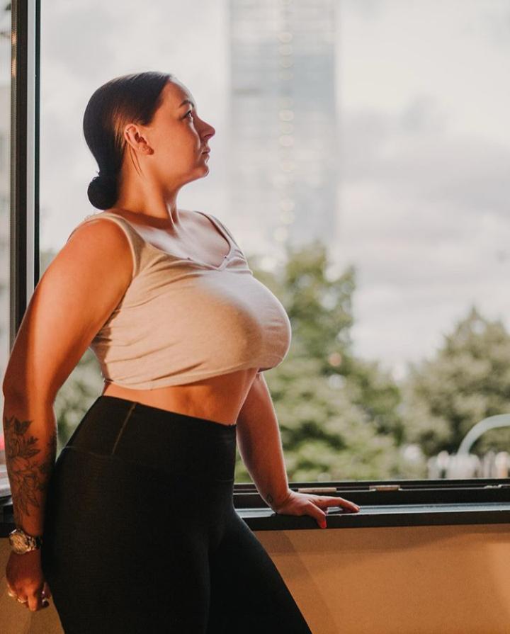 Holy shit | Scrolller