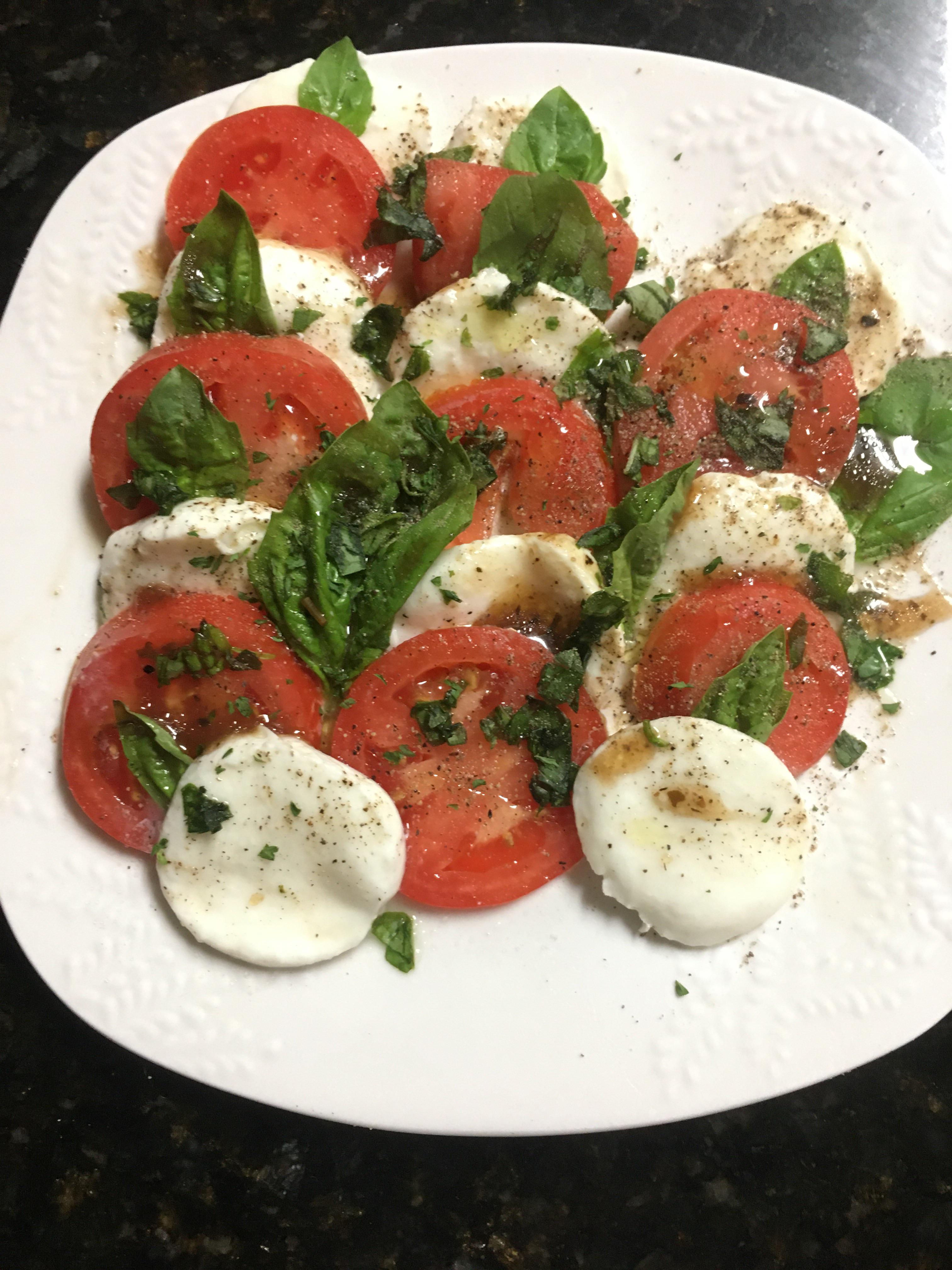 [Homemade] Caprese salad | Scrolller