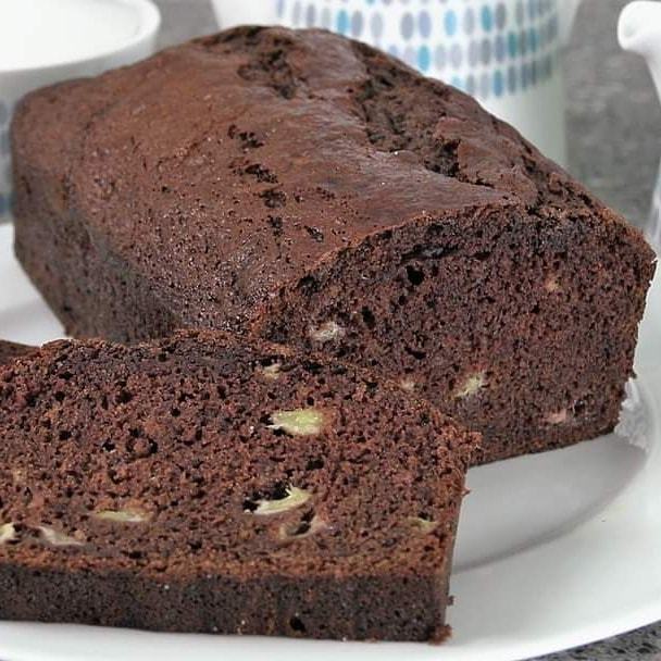 Homemade chocolate banana bread very tasty | Scrolller