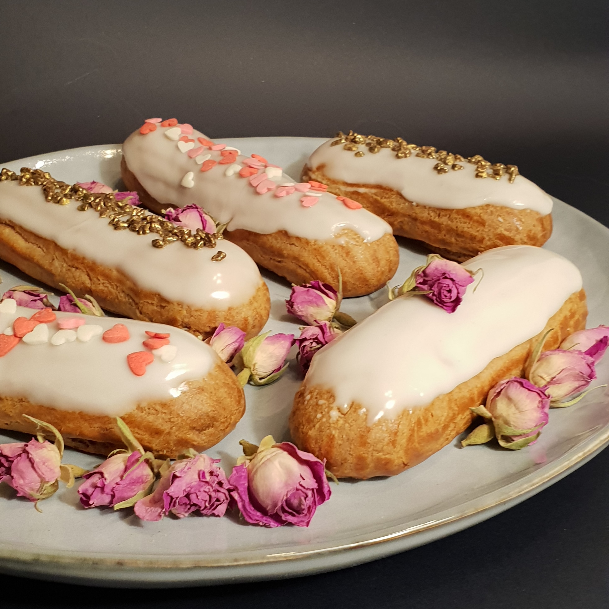 [Homemade] eclairs | Scrolller