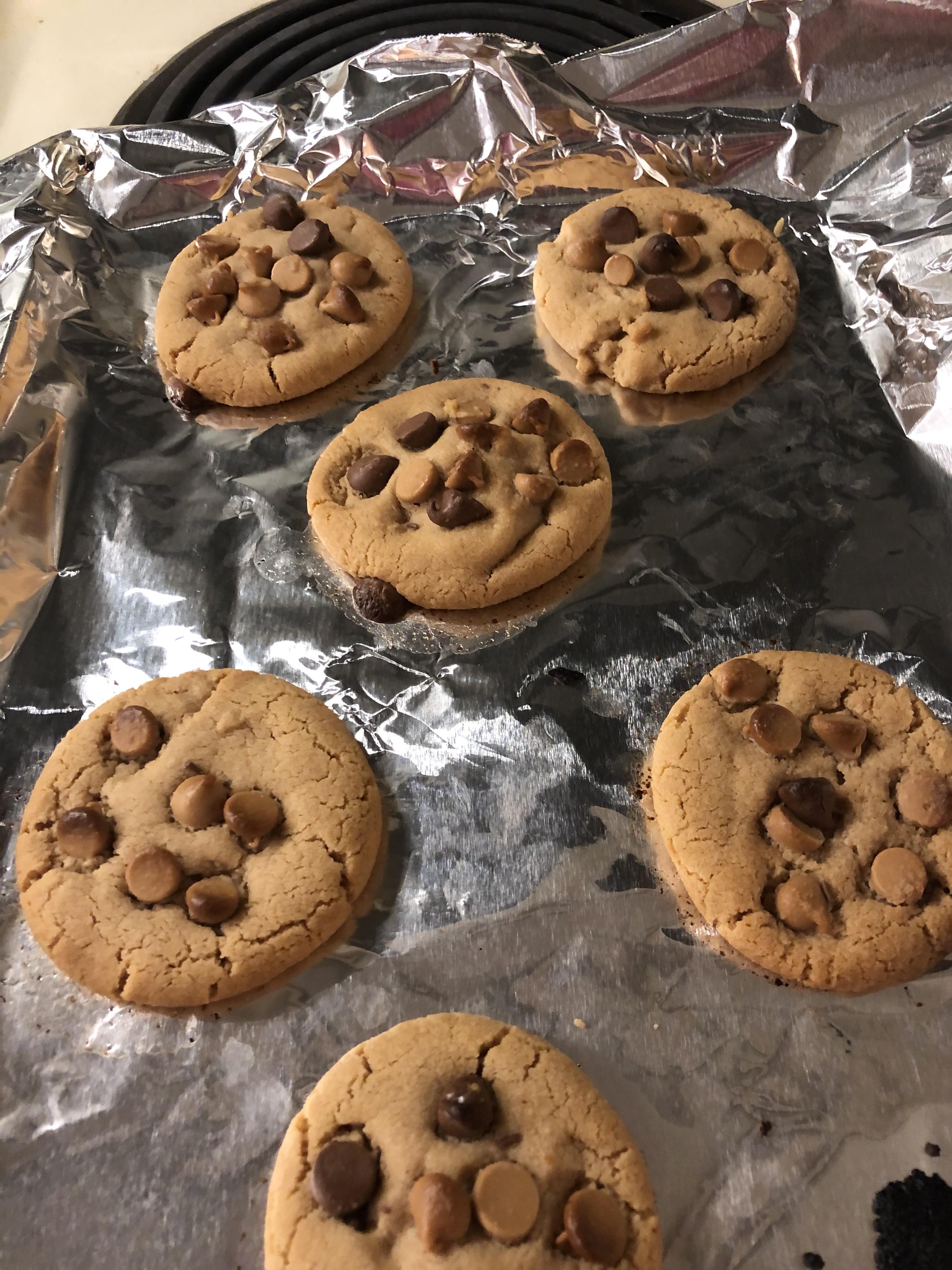 Homemade peanut butter cookies | Scrolller