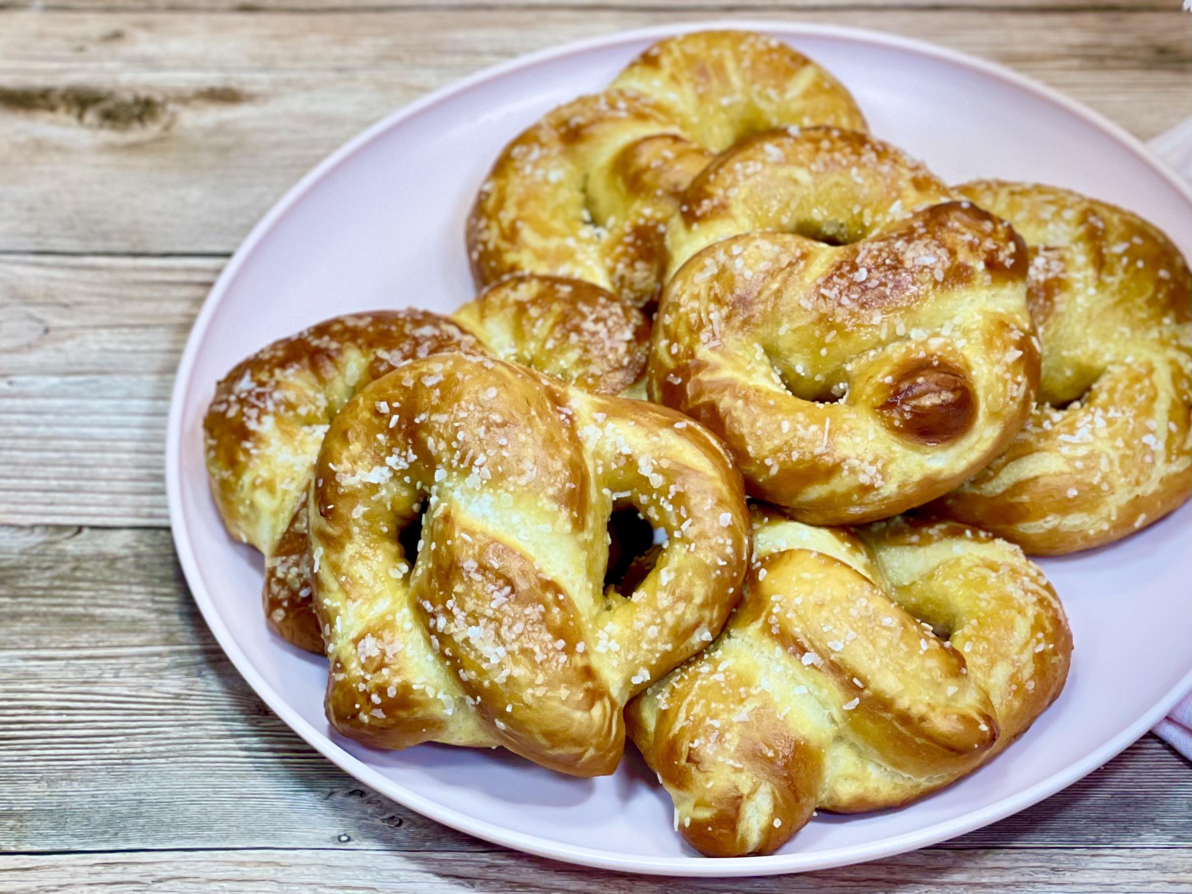[homemade] Soft Pretzels | Scrolller