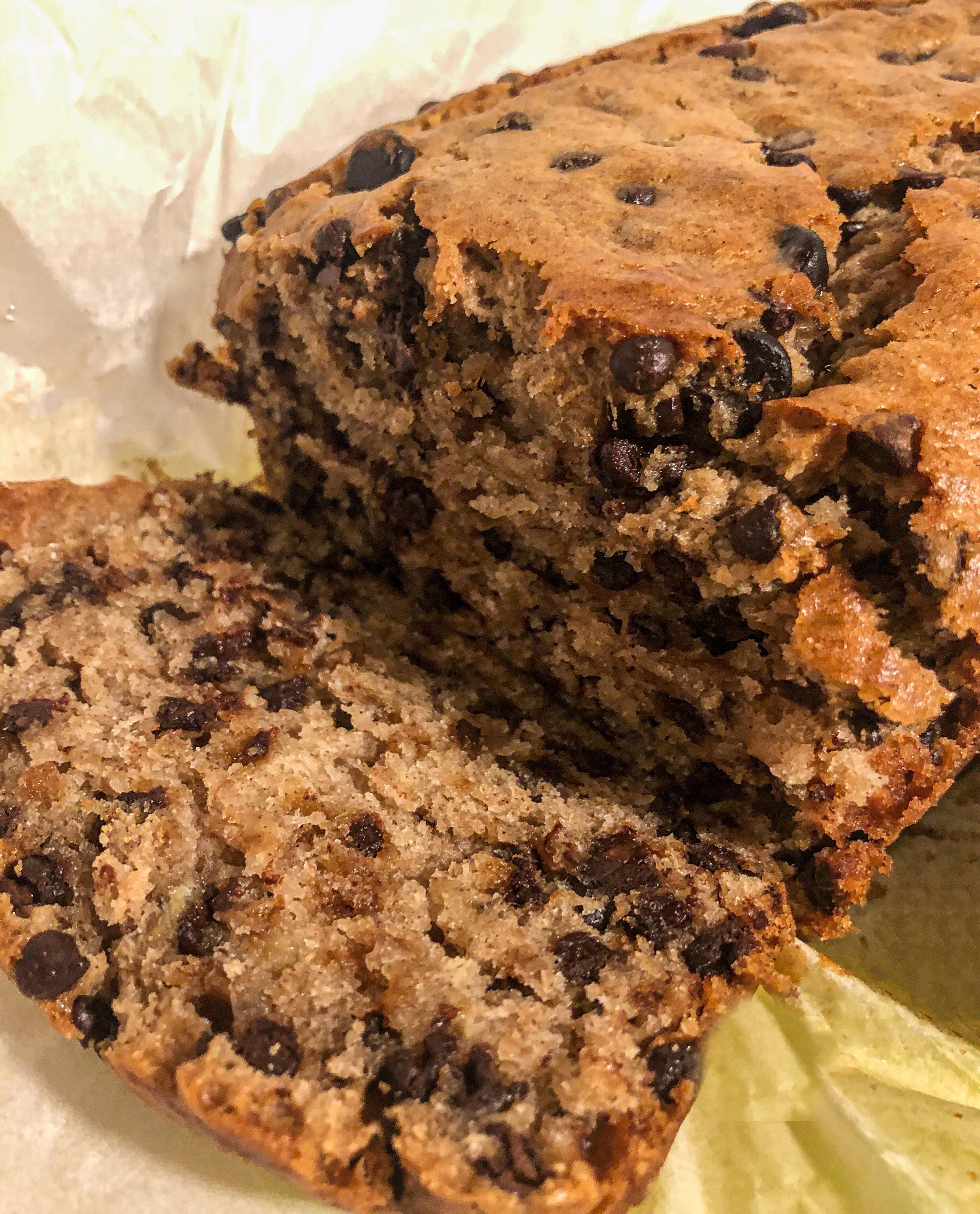 Homemade Vegan Chocolate Chip Banana Bread | Scrolller