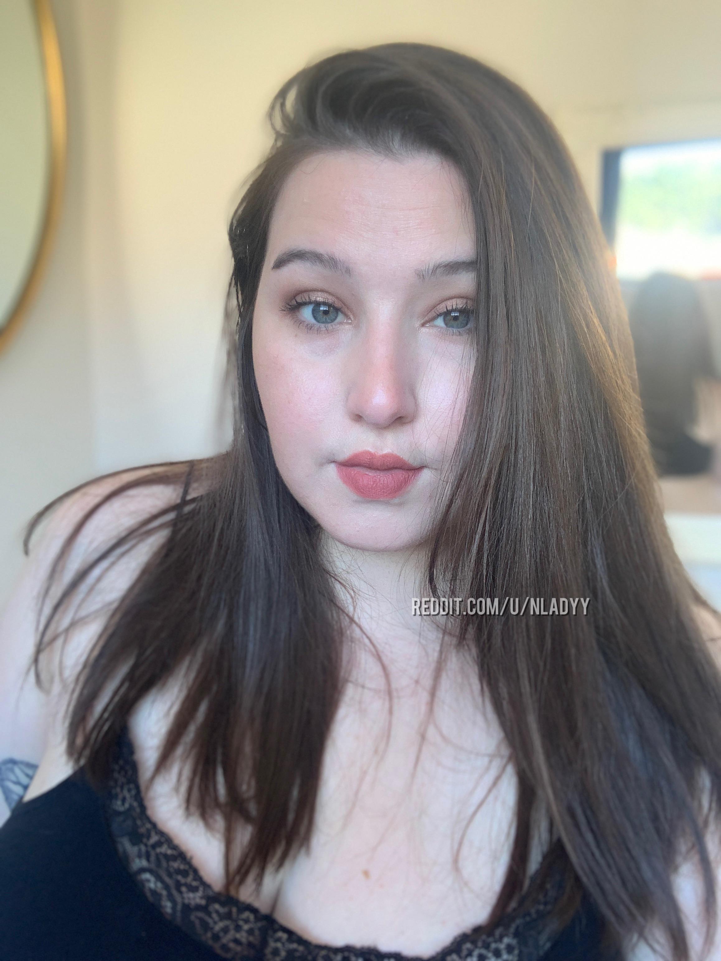 Hope you’re having a good weekend | Scrolller