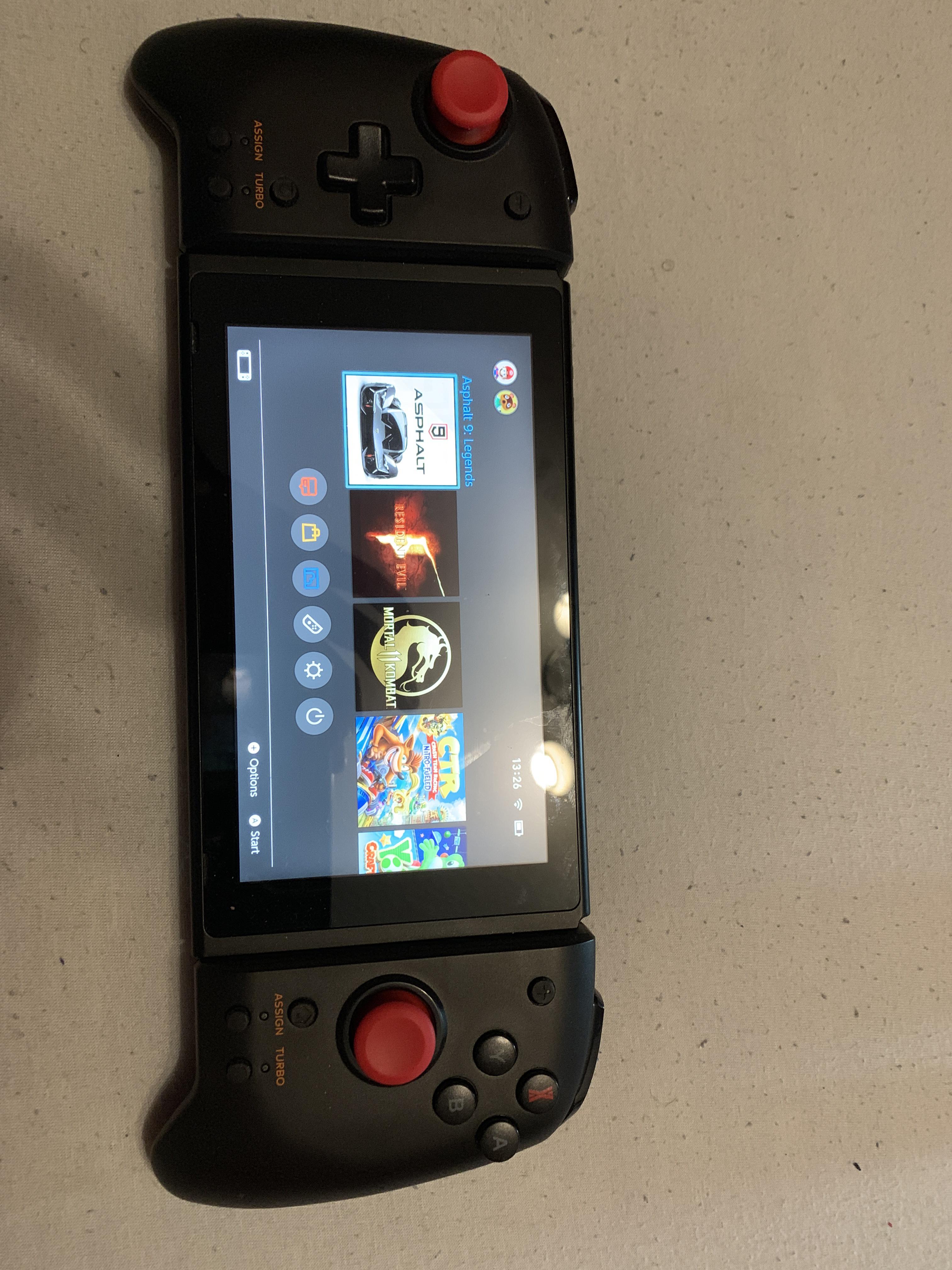 HORI Split Pad Pro - Game Changer | Scrolller