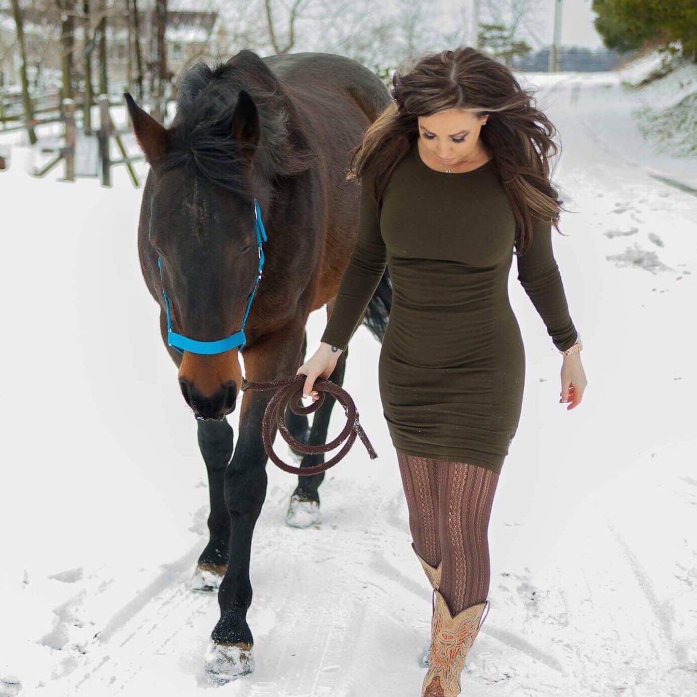 Horse play? | Scrolller