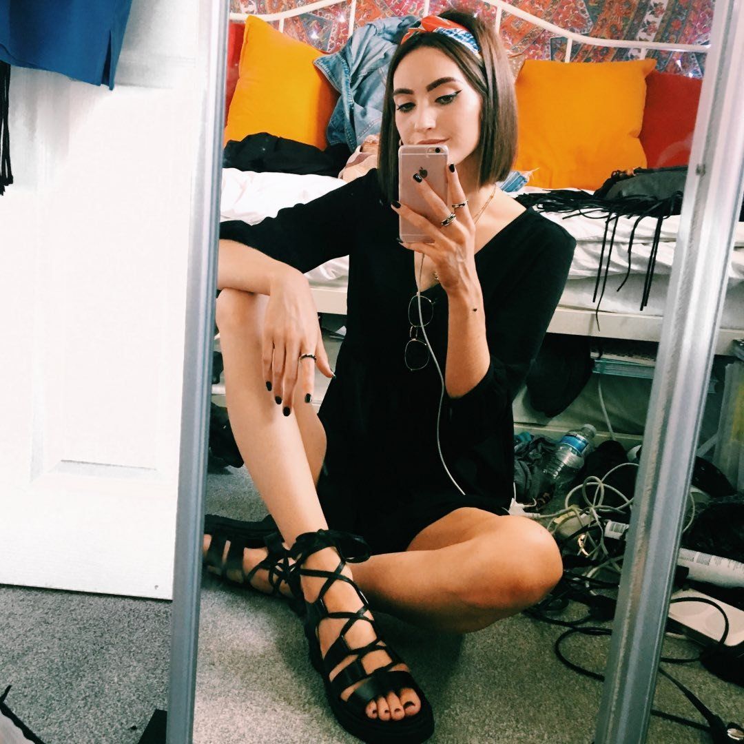 Hot face | Scrolller