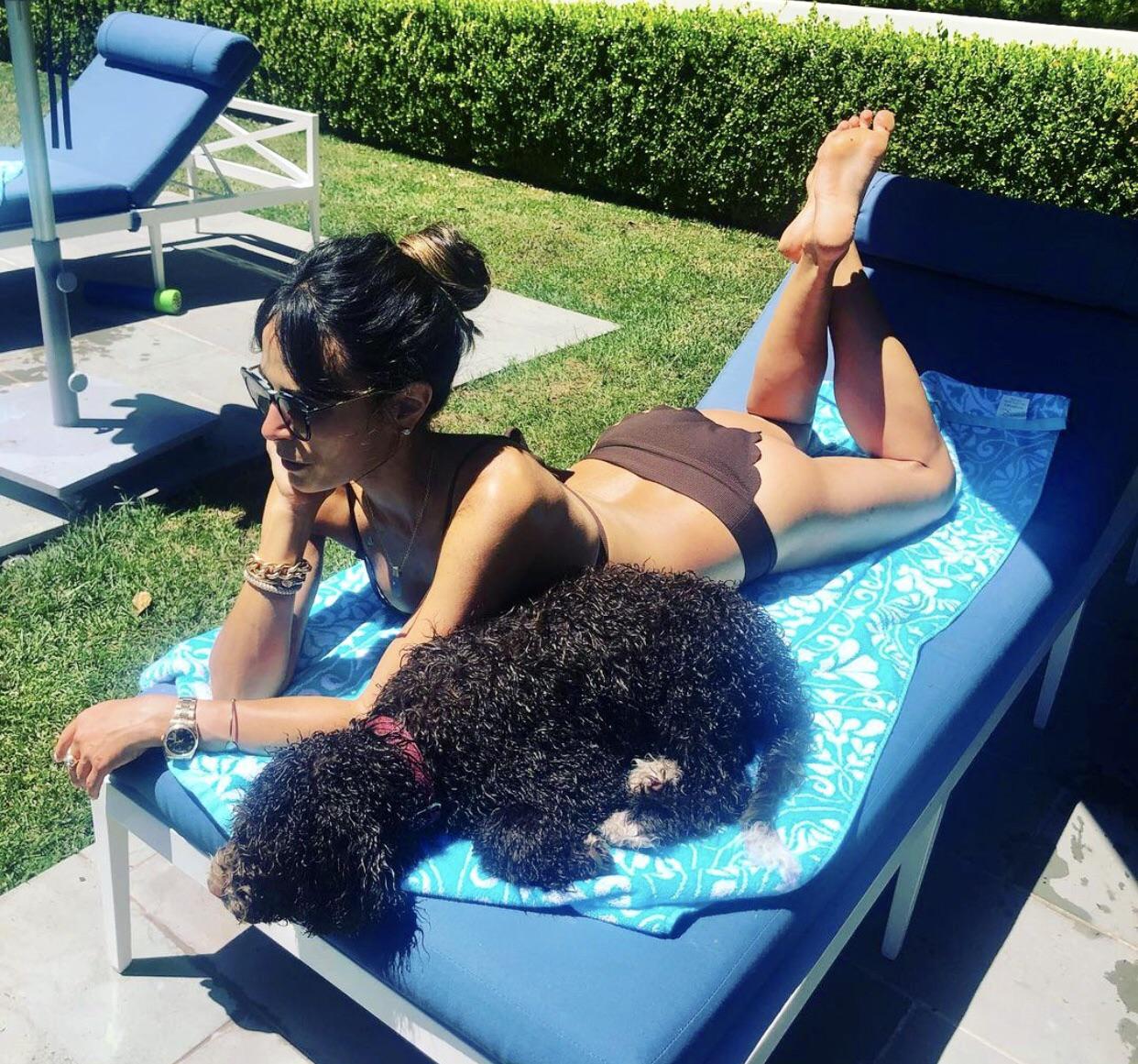 Hot Mama | Scrolller