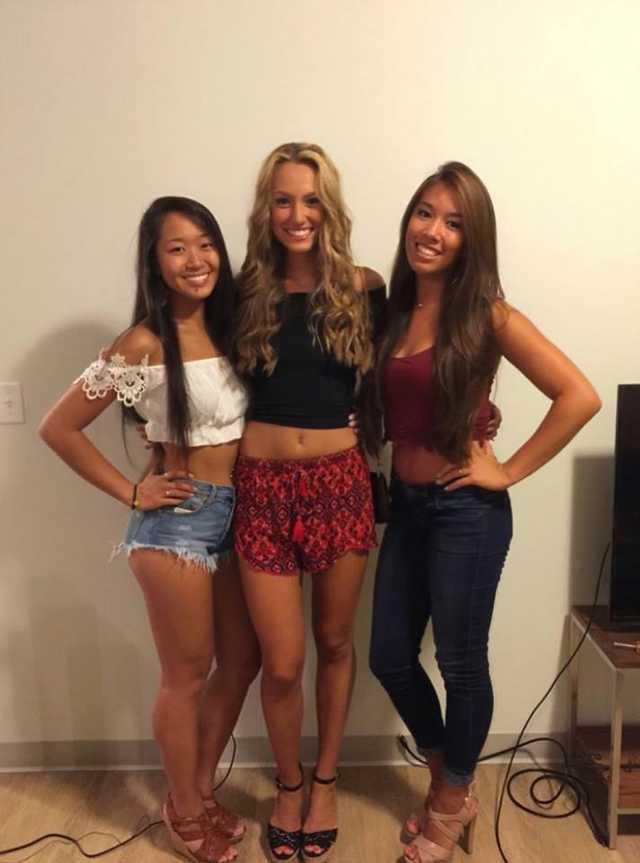 Hot Trio | Scrolller