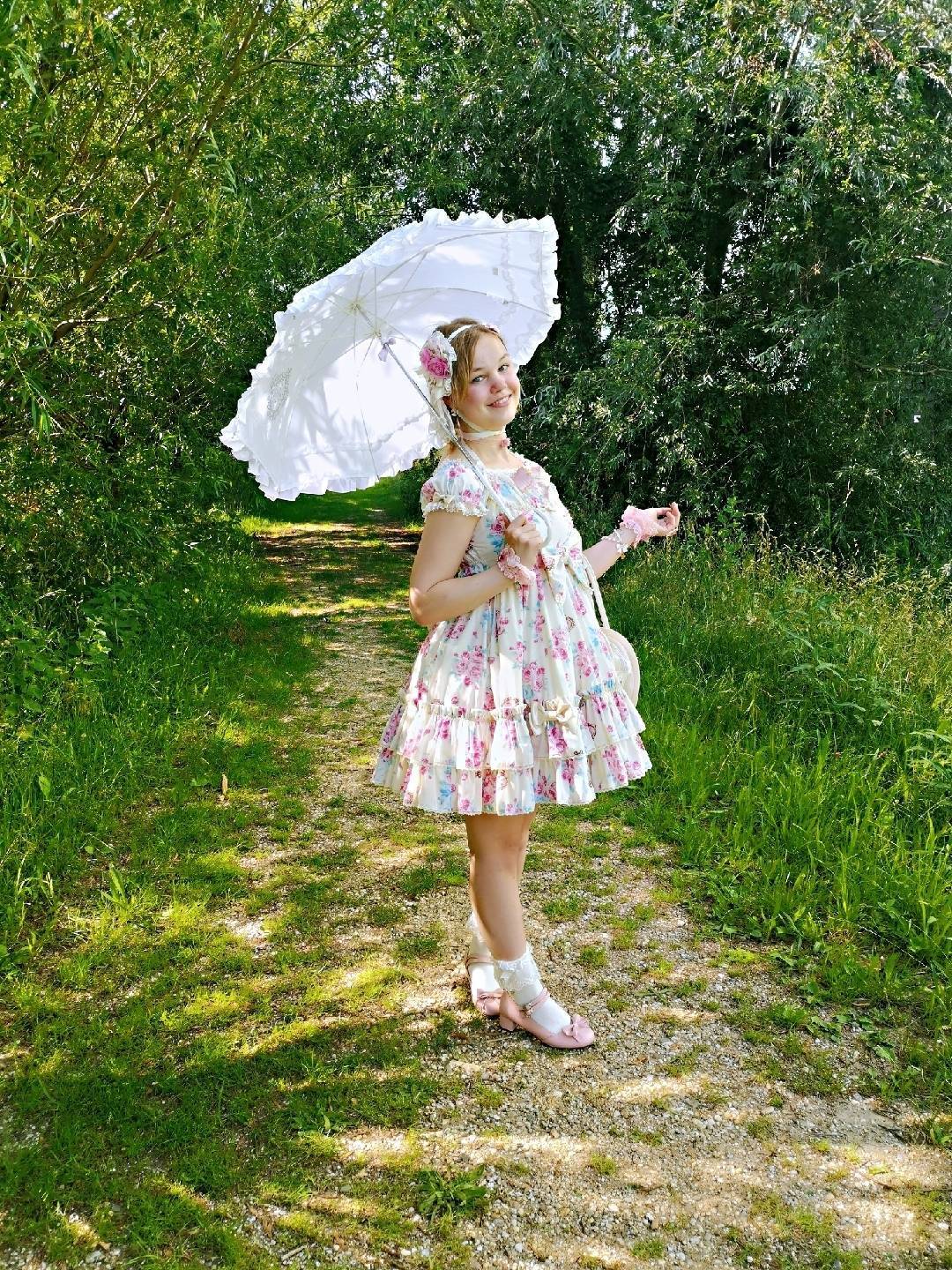 Hot weather coord with Eternal Rose Bouquet