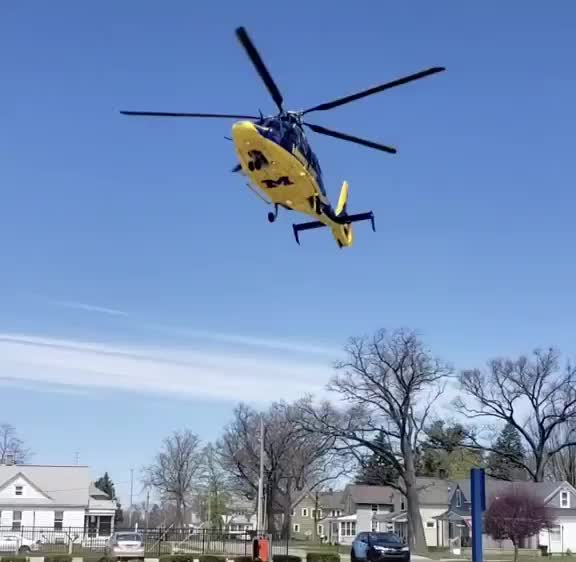 Survival flight helicopter=Houdini | Scrolller