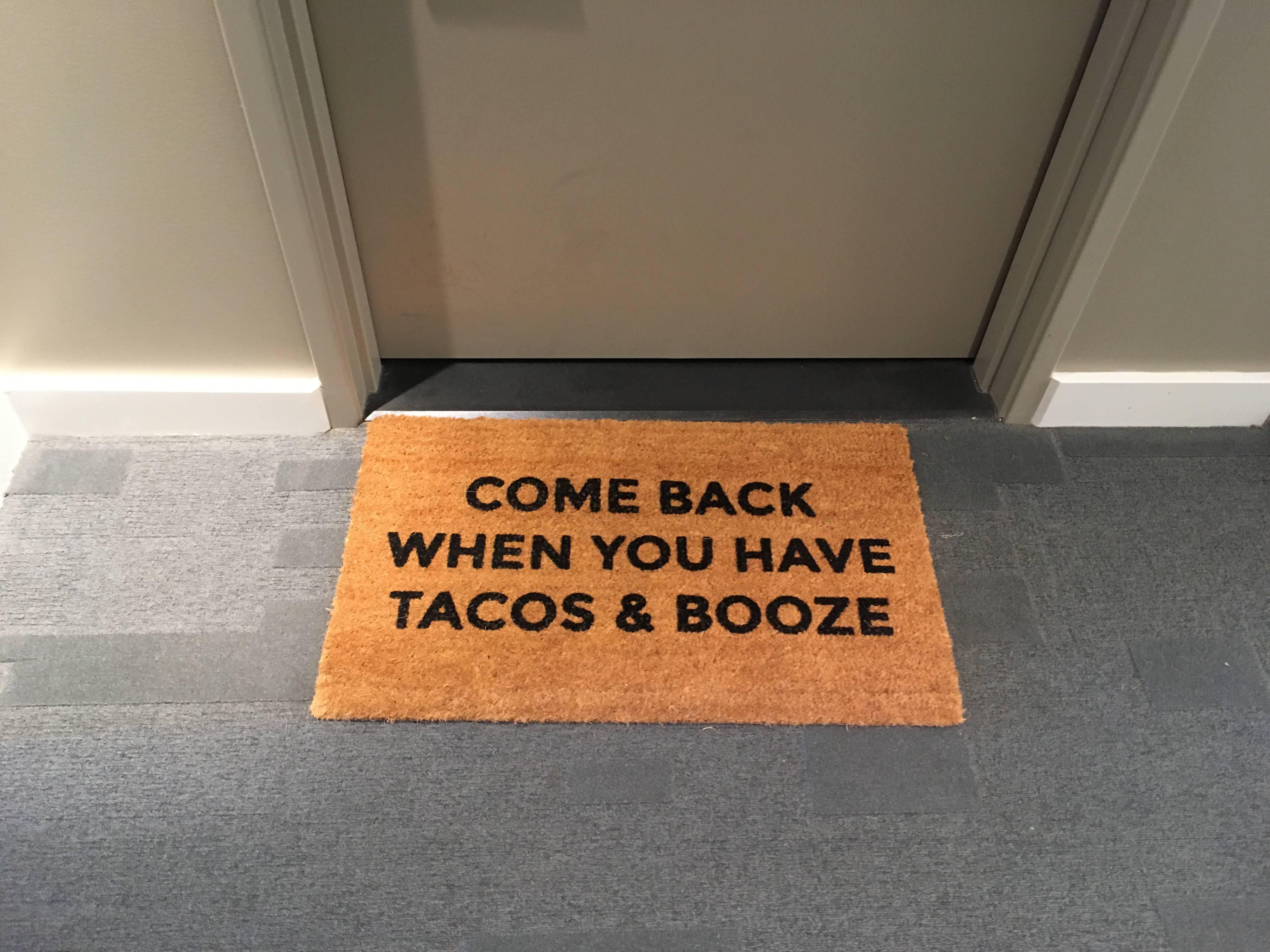 House sitting and the neighbor across the hall has the best doormat | Scrolller