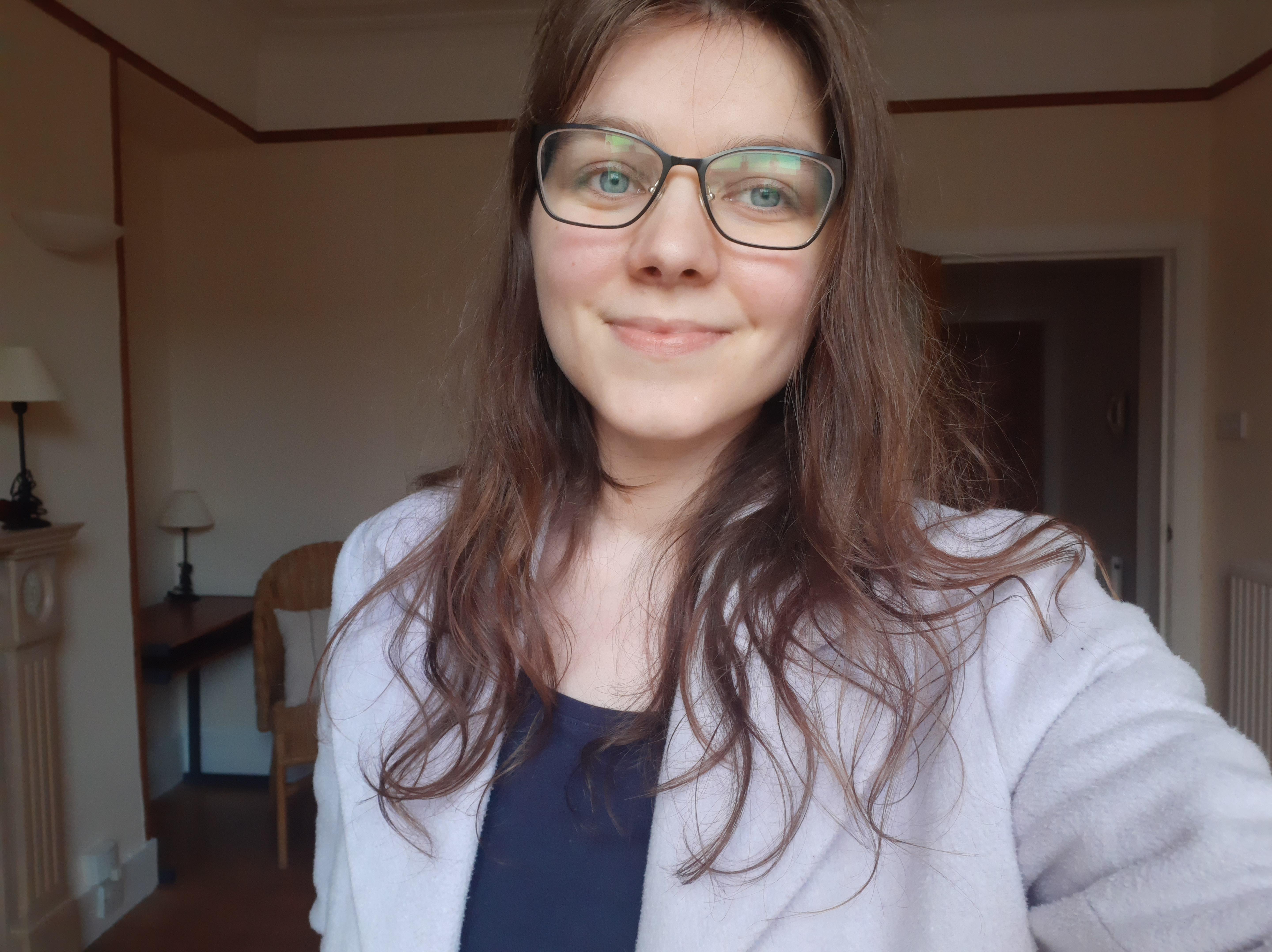 How are my frames? | Scrolller