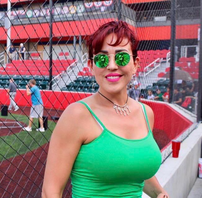 I love my busty mom | Scrolller