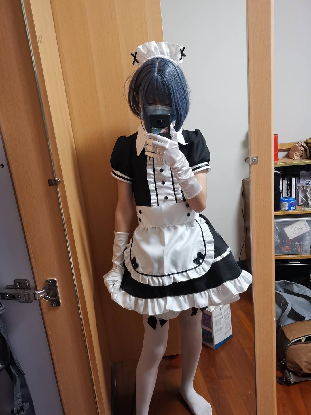 How does this maid uniform look on me uwu? | Scrolller