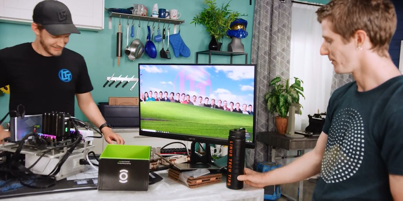 How to overclock the iconic wallpaper of XP | Scrolller