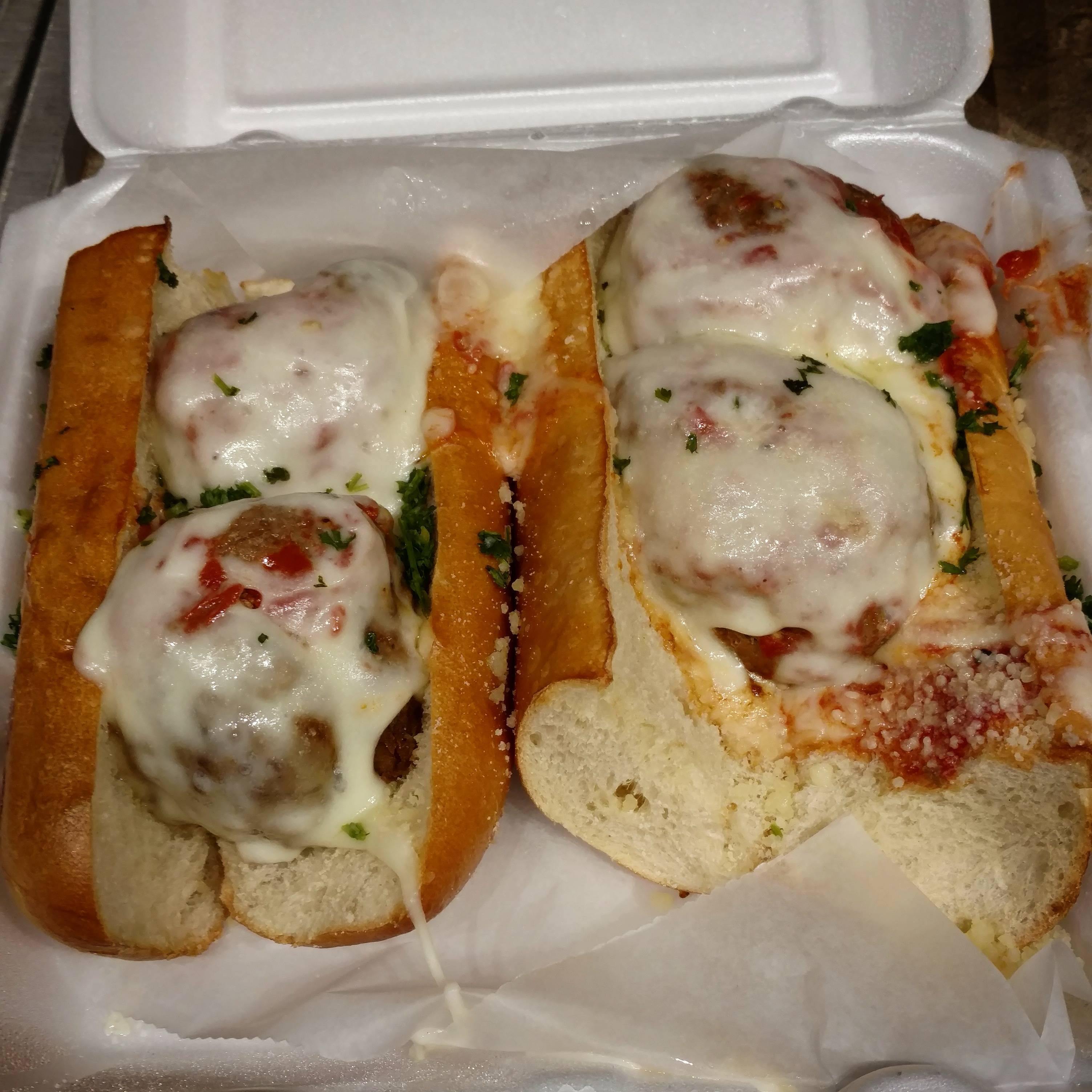 Huge balls on this sub | Scrolller