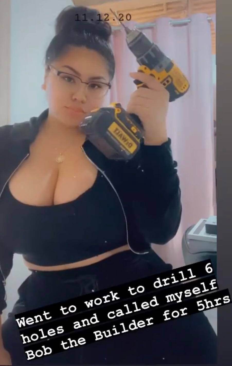 Huge hangers on this Asian | Scrolller