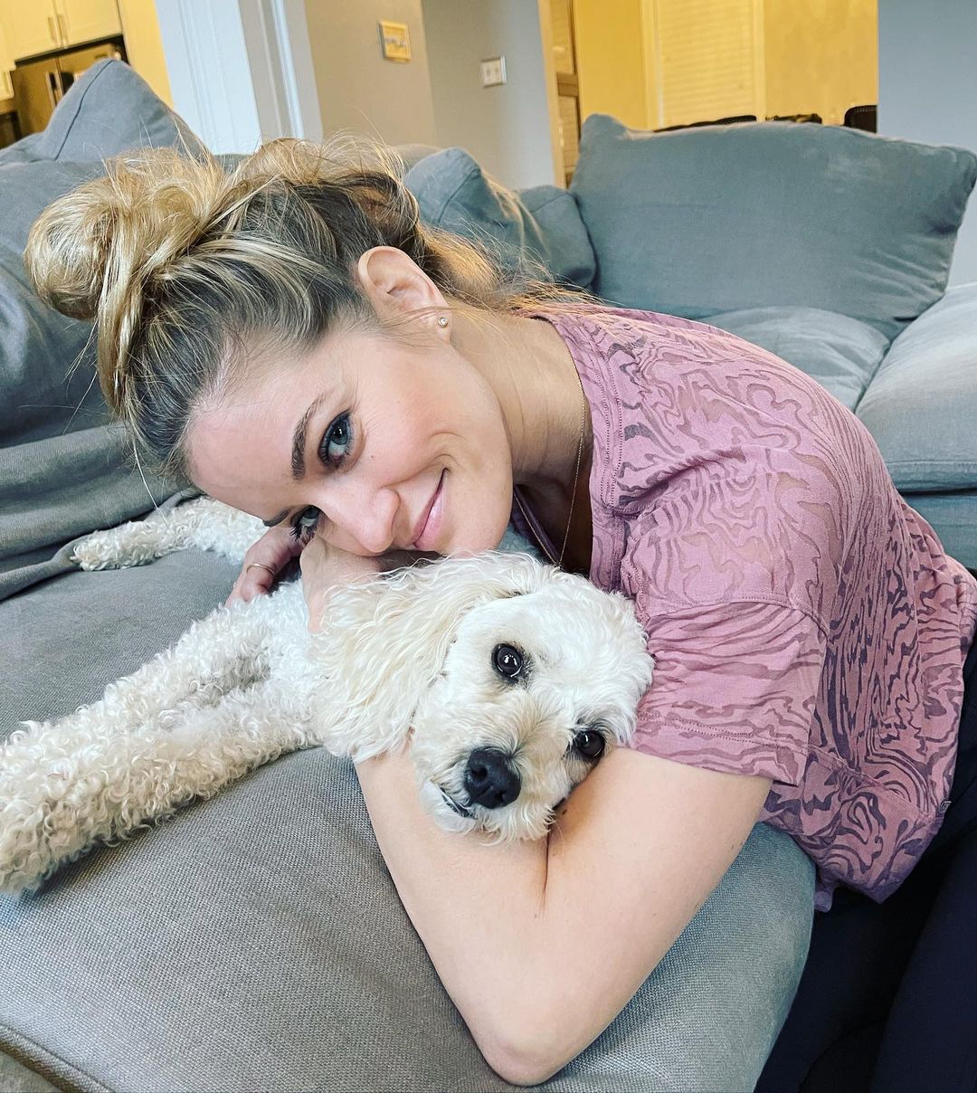 Hugging Matty | Scrolller