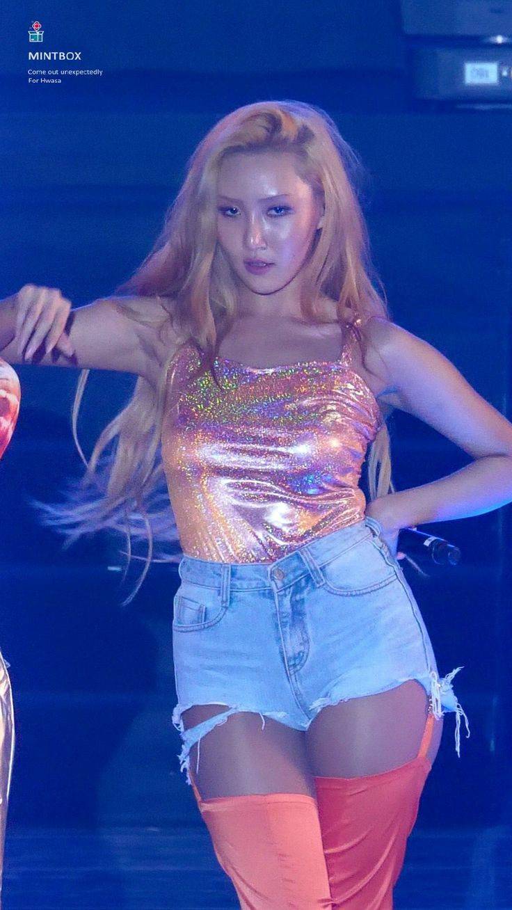 Hwasa :) | Scrolller