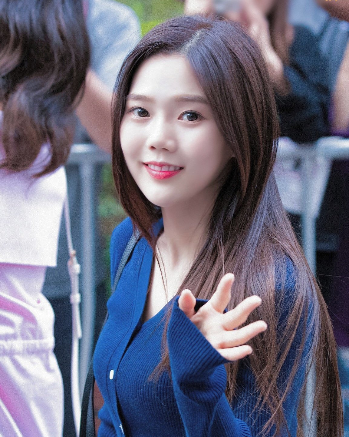 Hyojung | Scrolller