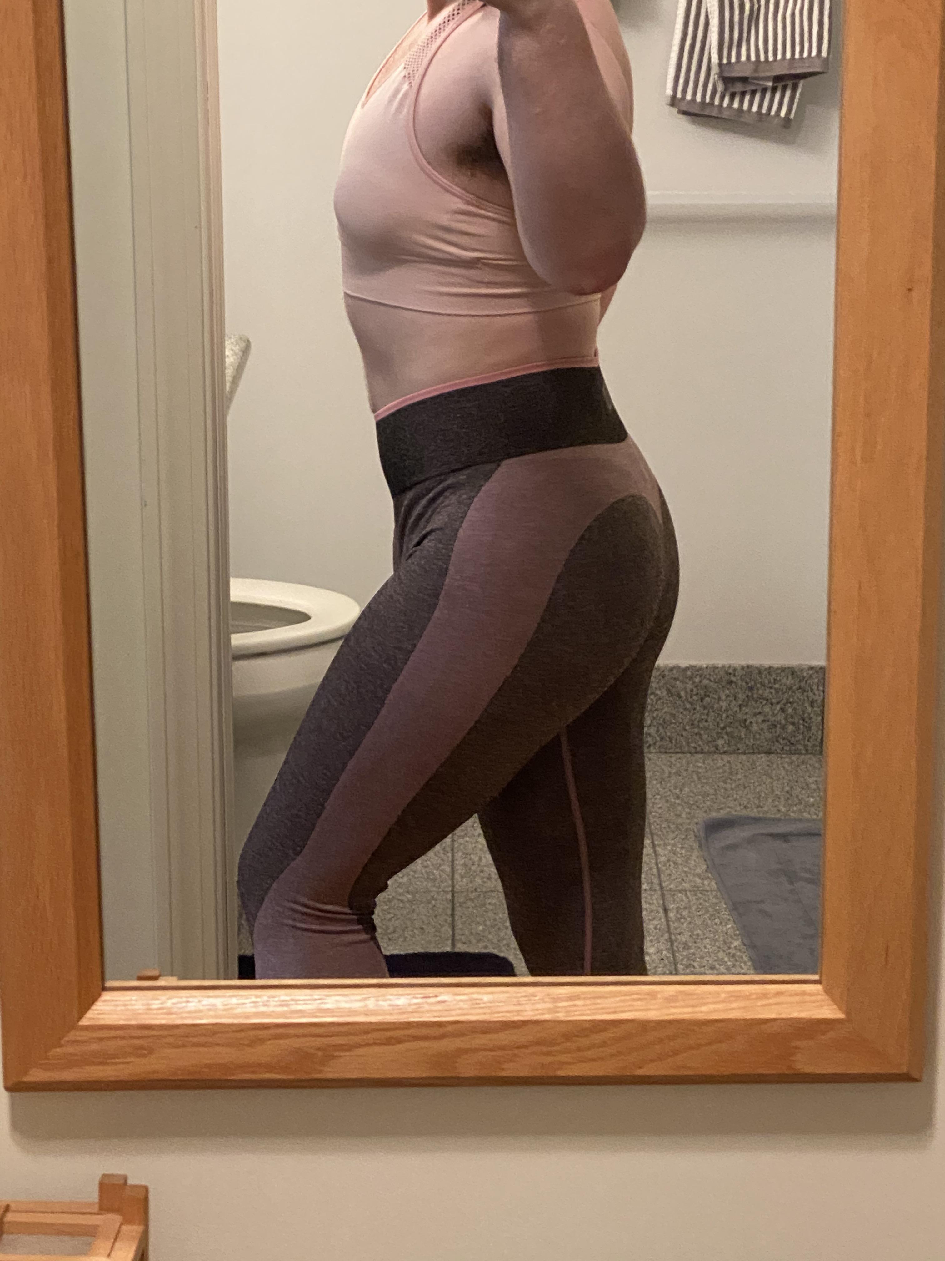 I always get plugged before a workout | Scrolller