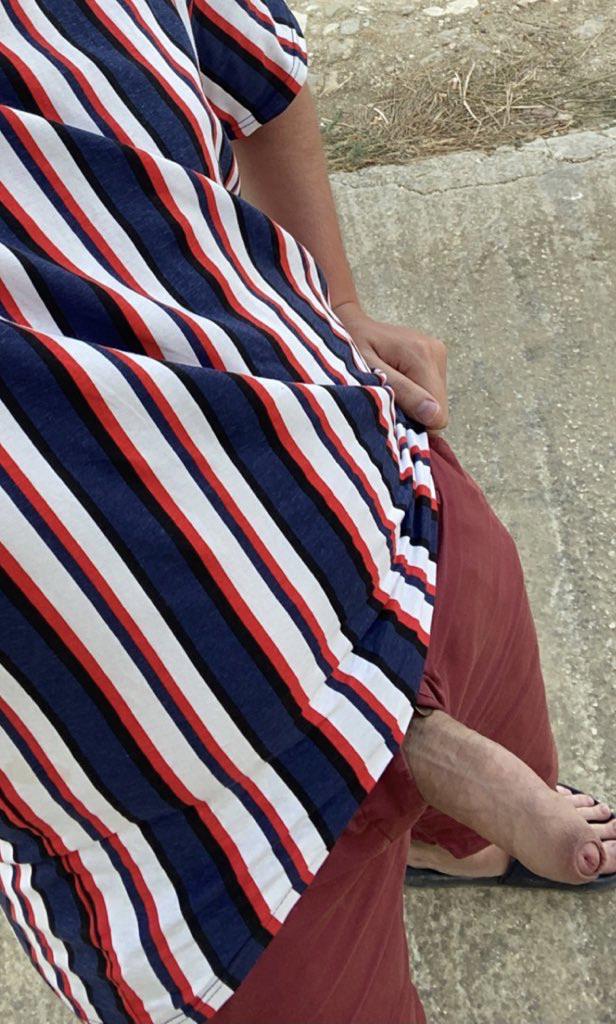 I aways whip it out when I am out of the house, you can’t stop me | Scrolller