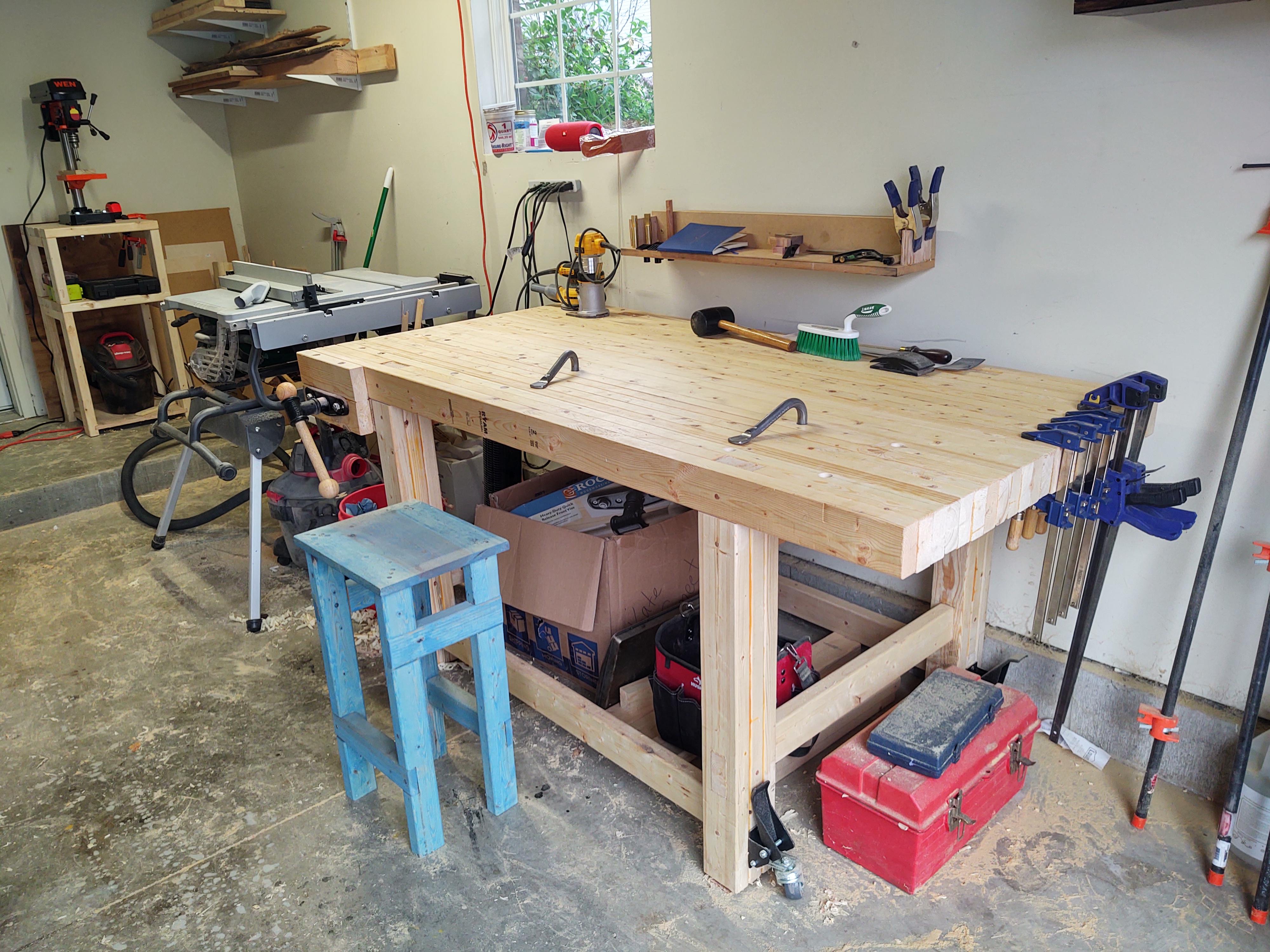I can finally call it done! New workbench for a new apartment! | Scrolller