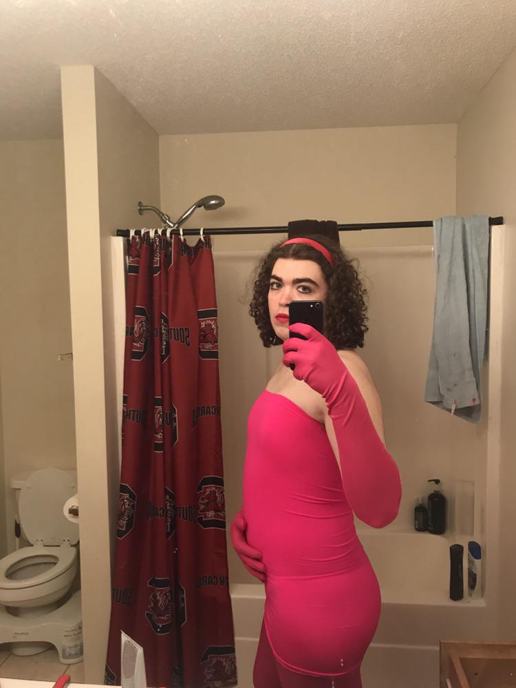 I Feel Like A Whore Scrolller