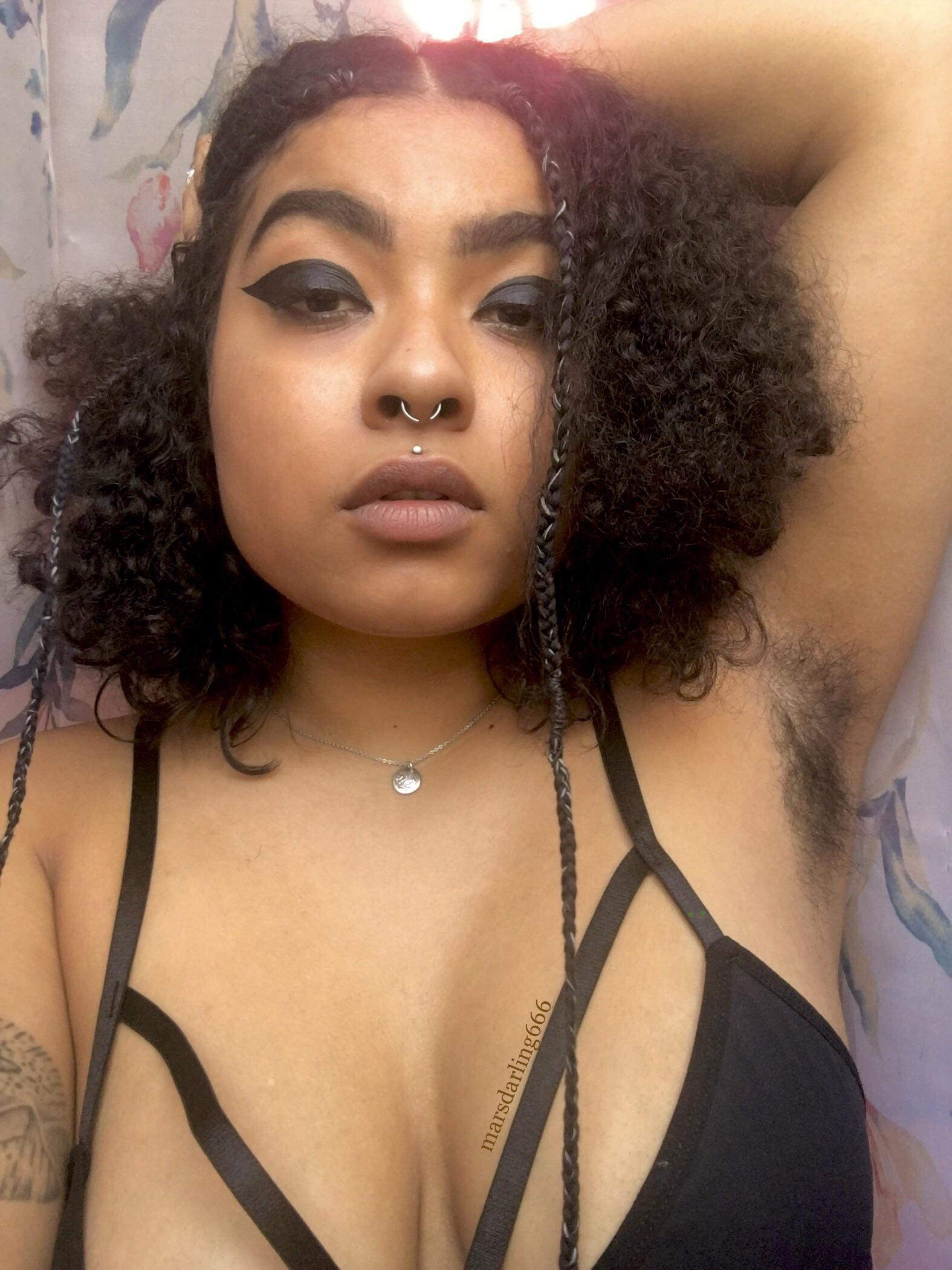 I got married today! 🖤 | Scrolller