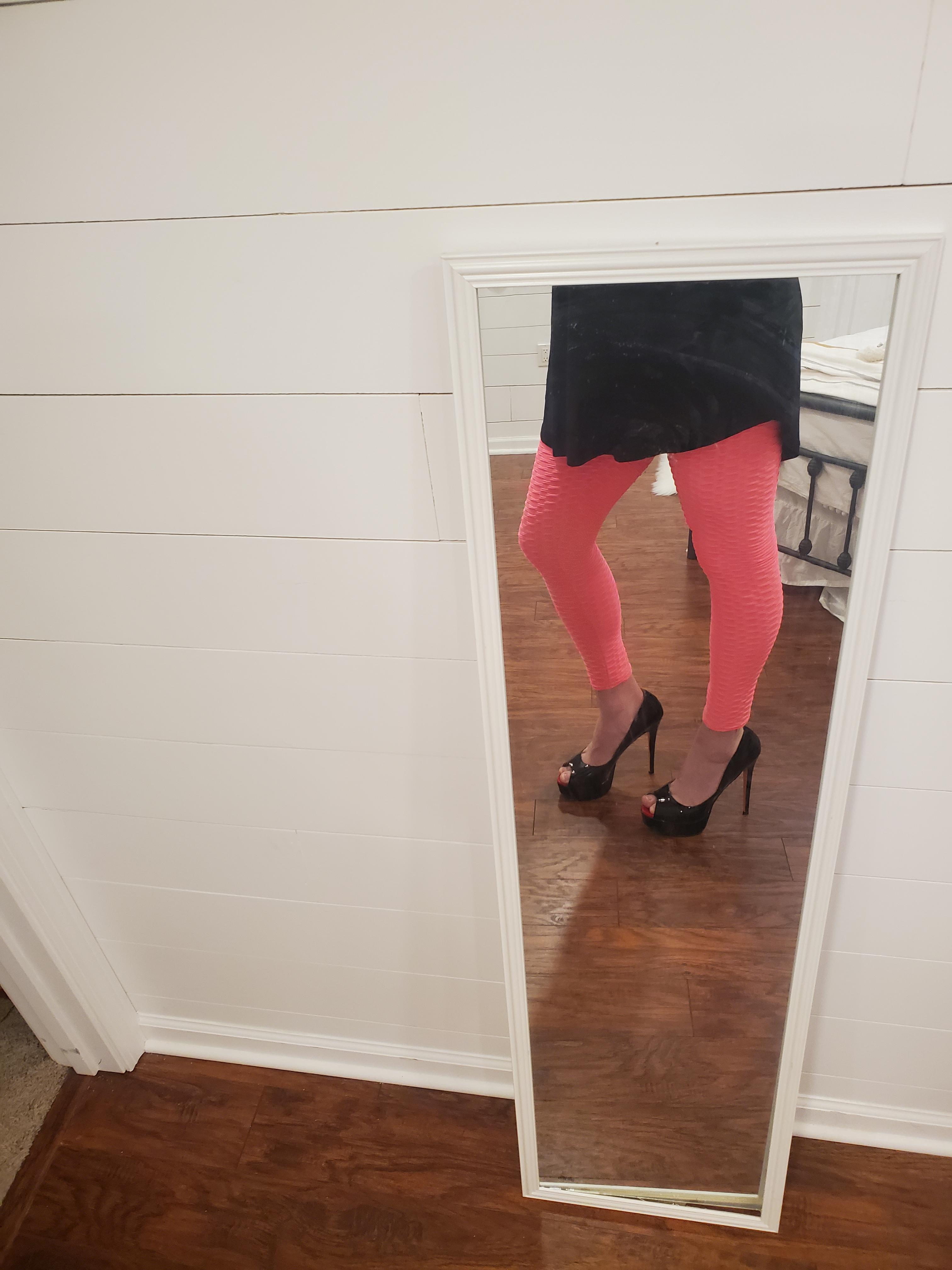 Planning to be girly tonight | Scrolller