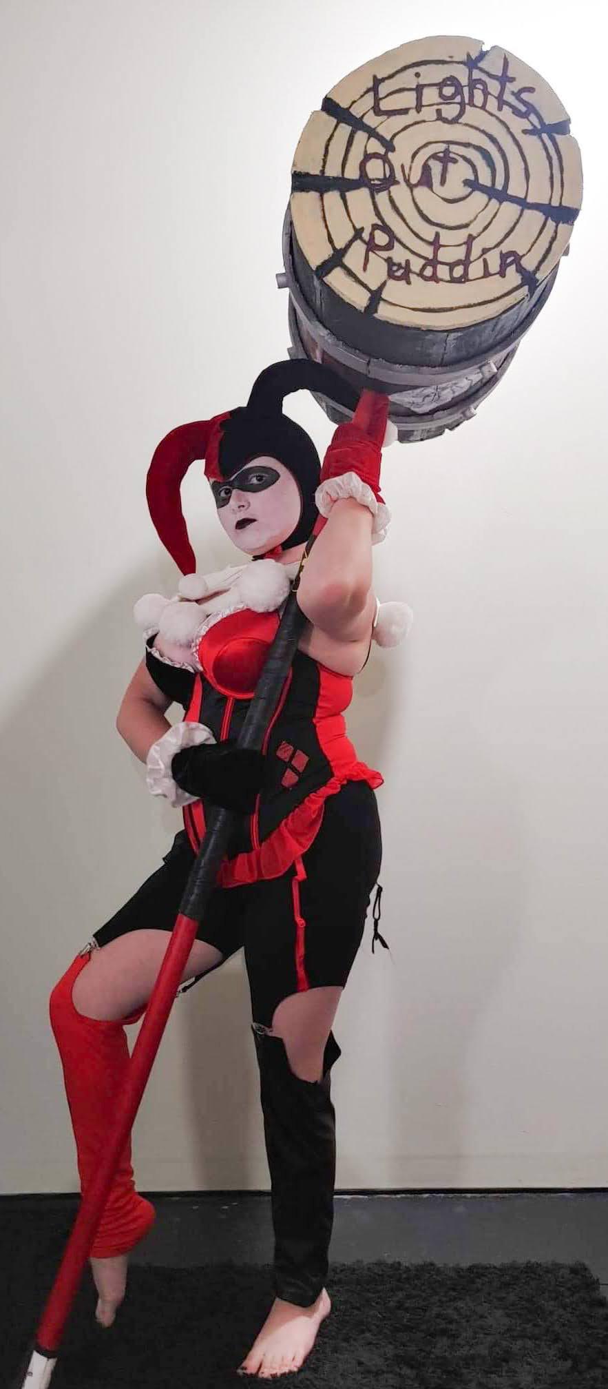 I love cosplaying as Harley Quinn! | Scrolller