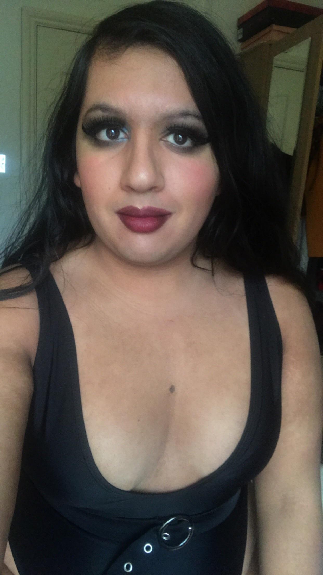 Just did my makeup! :) | Scrolller