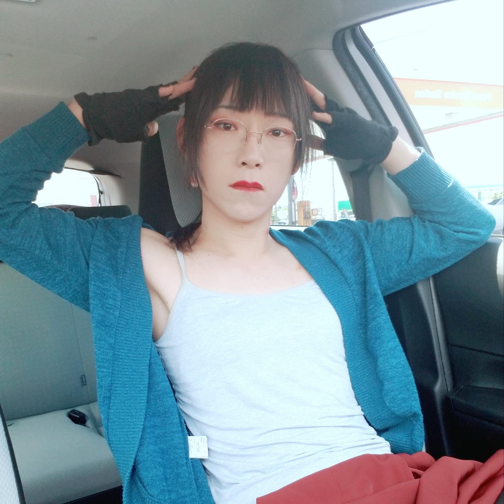 I love the summer vibes! But I can't drive without jacket because of the brutal UV during the ...